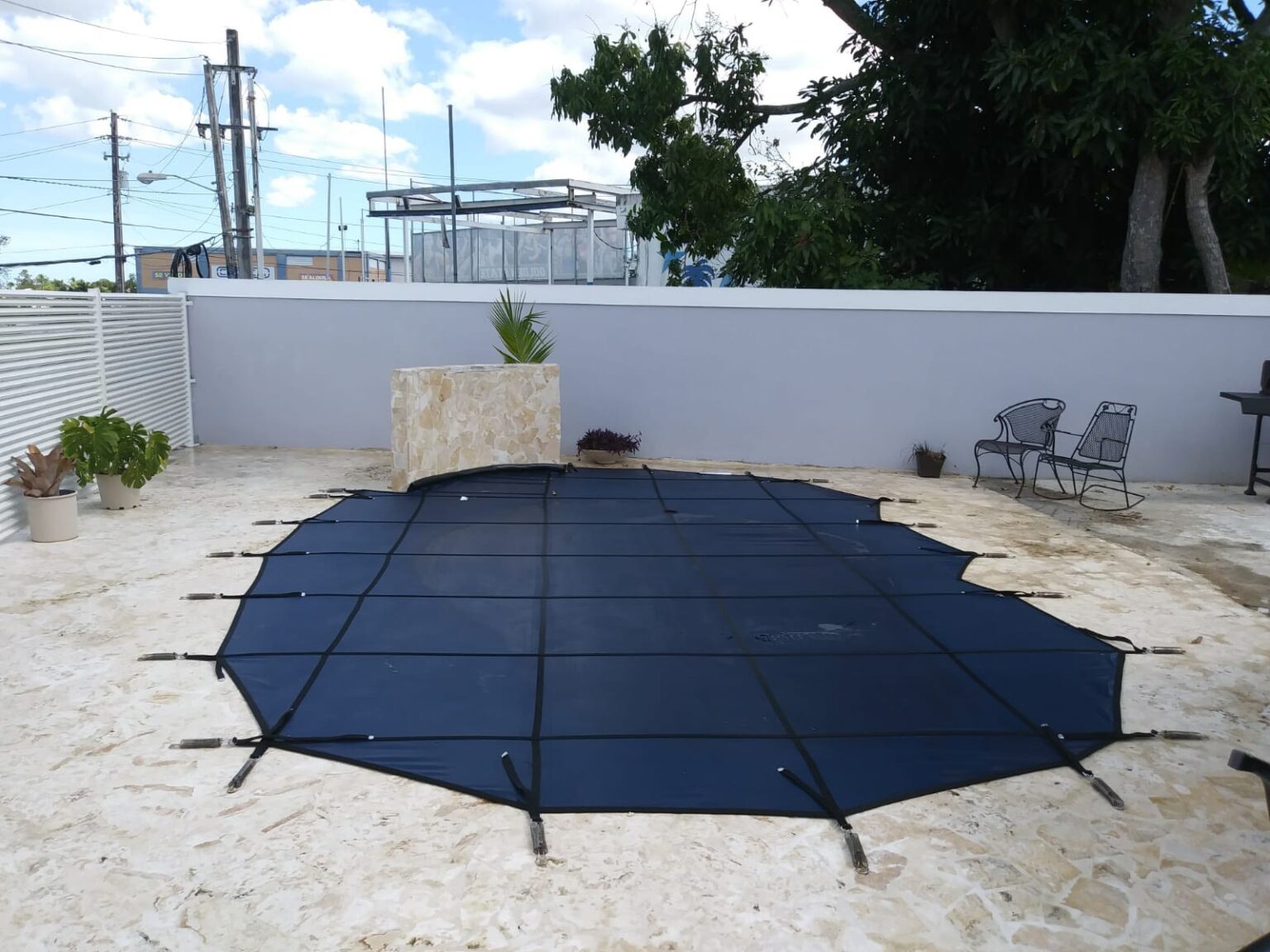 Mesh vs. Solid Pool Cover | Best Choice for Your Pool