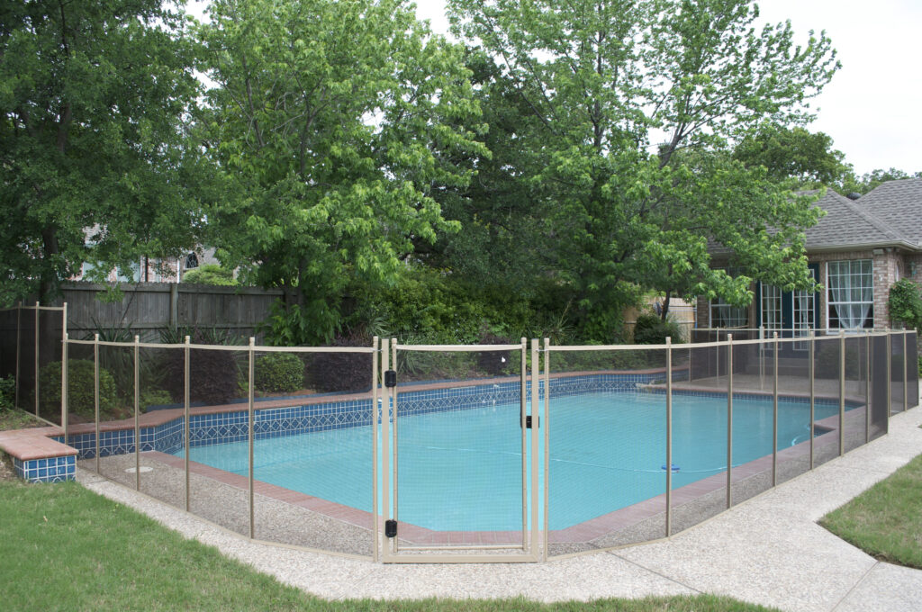 Removable Pool Fence Ideas | Best Temporary Safety Fences